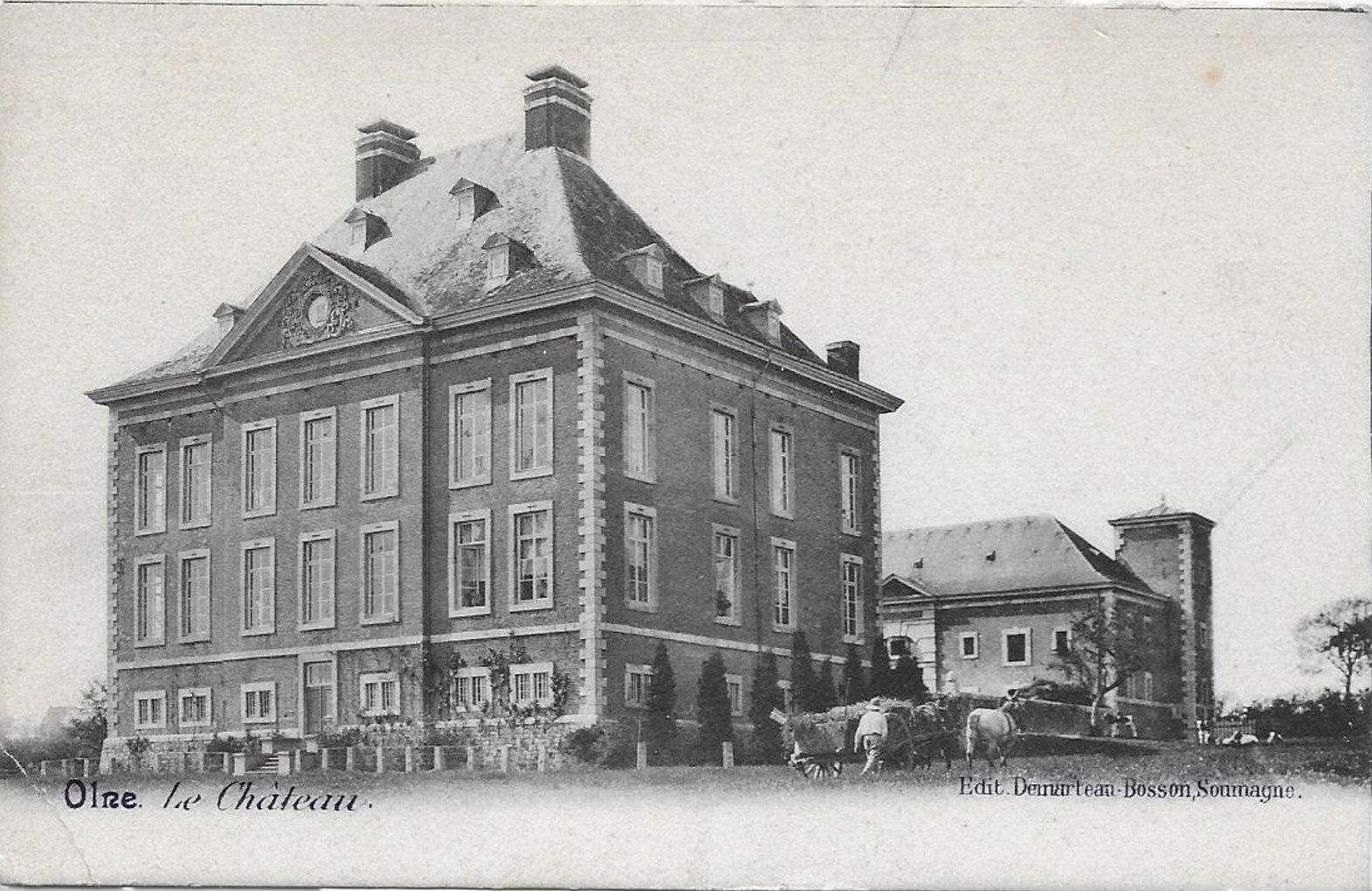 Entrance pavilion of the old Olne castle