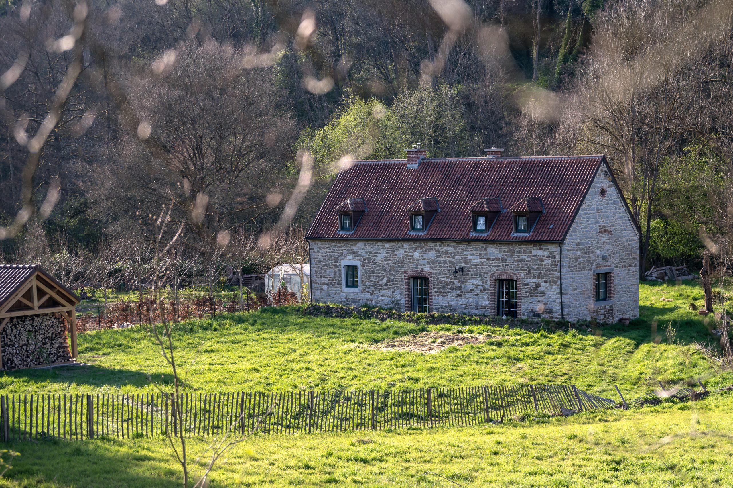 Crupet, village bordé de ruisseaux - Plus Beaux Villages de Wallonie