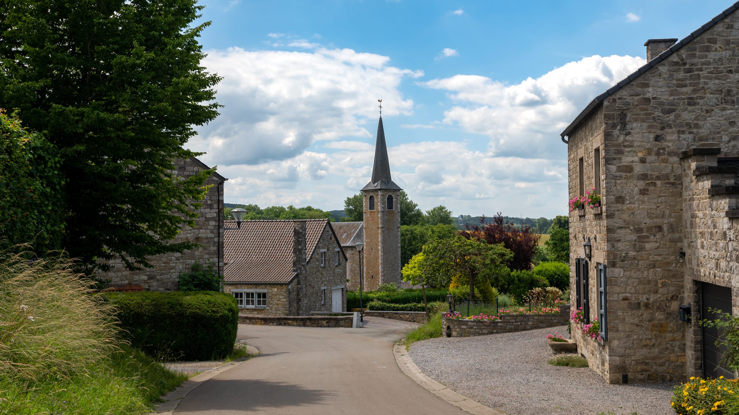Mozet, yesterday's land, today's stones - Plus Beaux Villages de Wallonie
